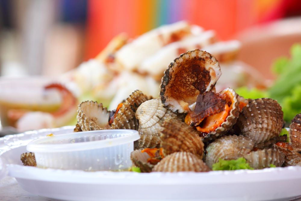 Cockles with Bacon - Frozen Fish Direct